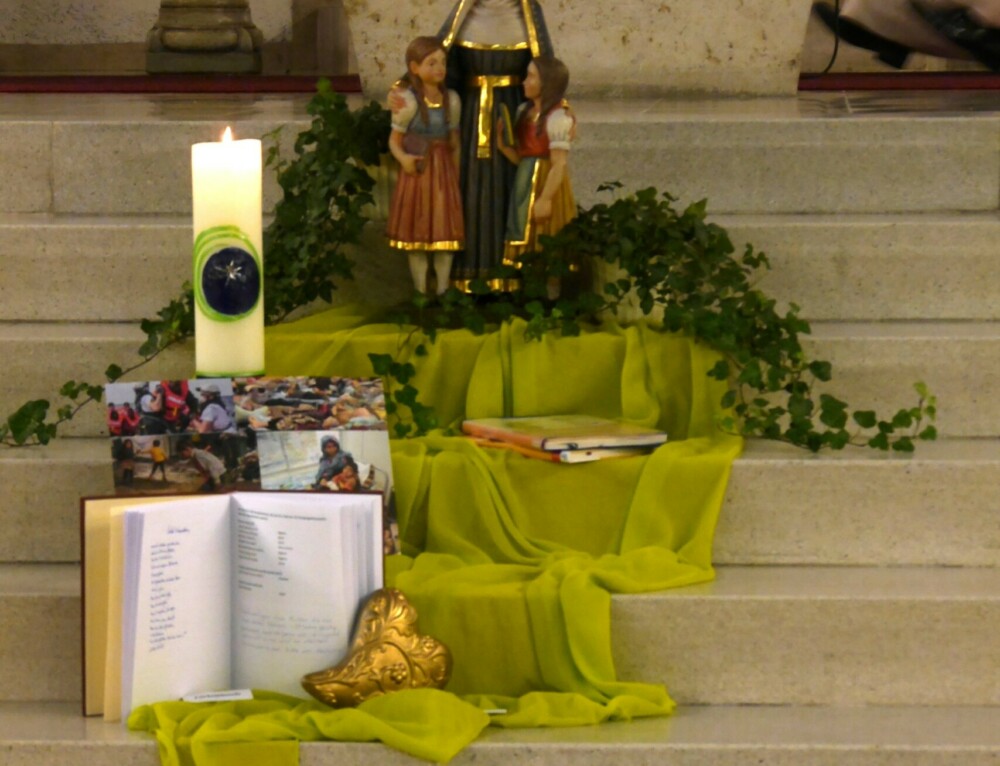 Pfarrfest in Weiden, Pfarrei St. Josef – und wir Schulschwestern waren voll dabei! – Arme ...